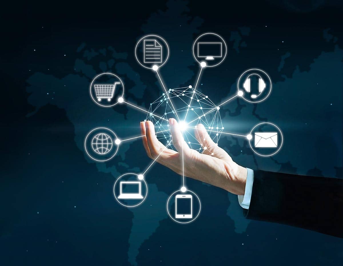 Transition from multi-channel to Omnichannel Banking Solution Transition from multi-channel to Omnichannel Banking Solution